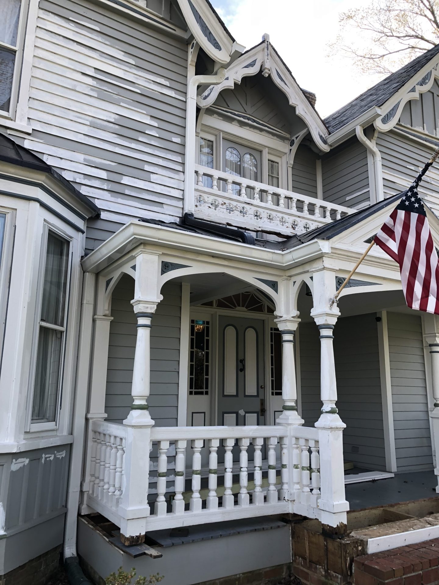 Signs it is Time to Paint your Charlottesville Home Exterior