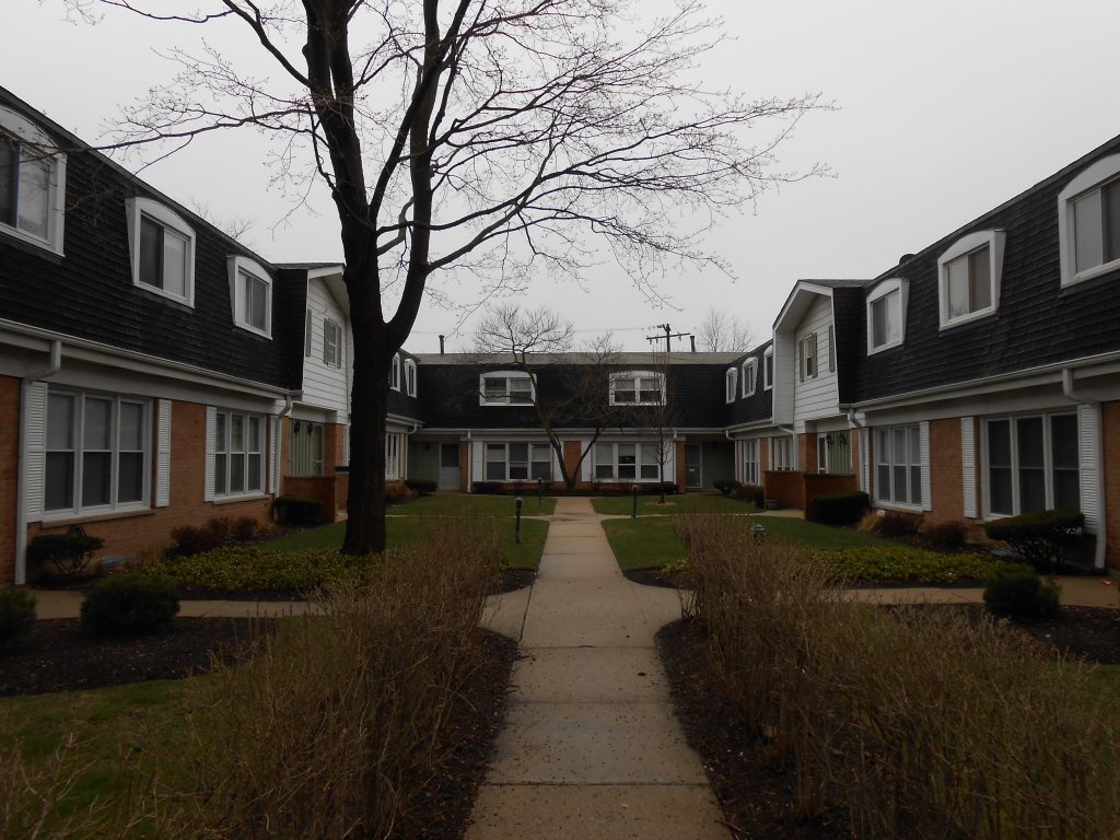 Commercial Condos Exterior Evanston - Evanston
