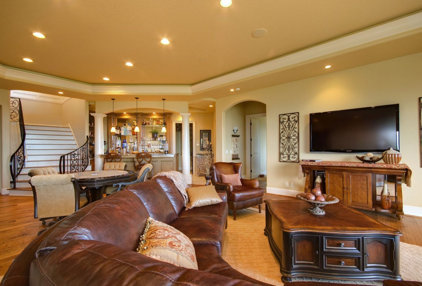 20 ideas for man caves – Masculine Wall Colors And Themes