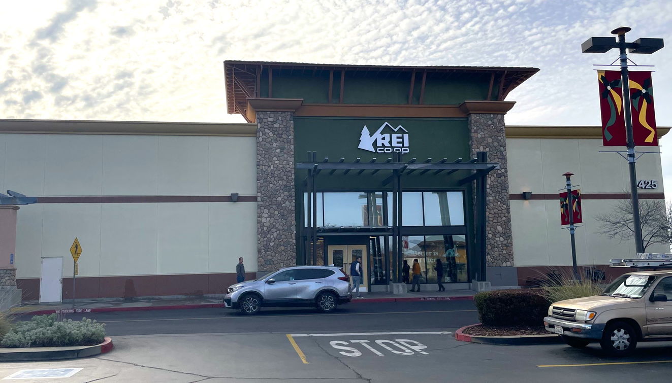 It's Time to Transform Your Commercial Storefront - CertaPro Painters ...