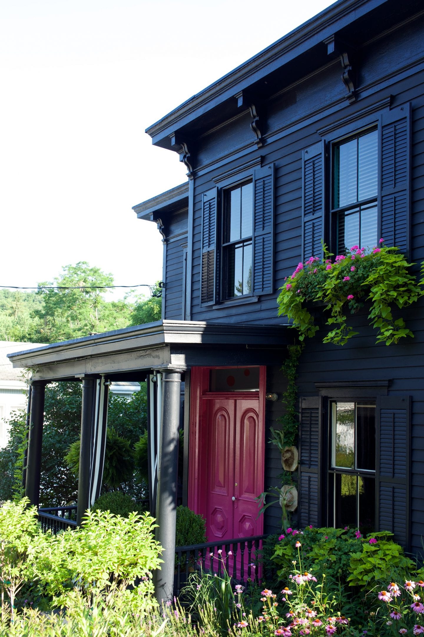 Don’t Count Out Bold Paint Colors For Your Home’s Exterior - CertaPro ...
