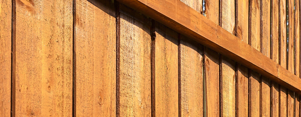Stain Options for Fences: Choosing the Right Fence Stain - CertaPro ...